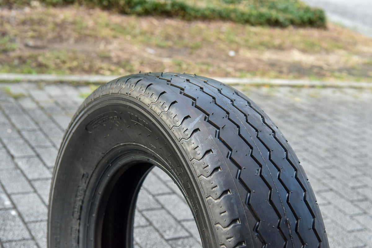 AVON 205/70VR15 CR6ZZ – GARAGE VINTAGE