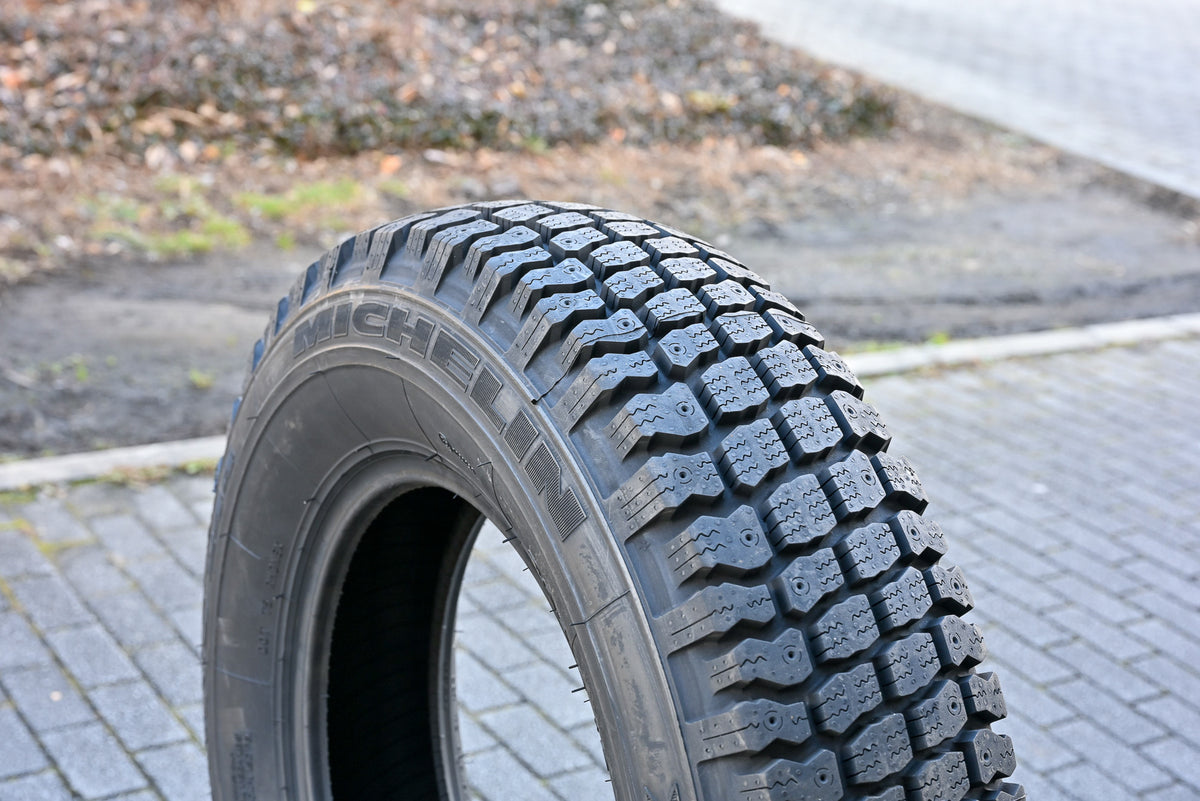 Michelin X M＋S 244 205R16 – GARAGE VINTAGE